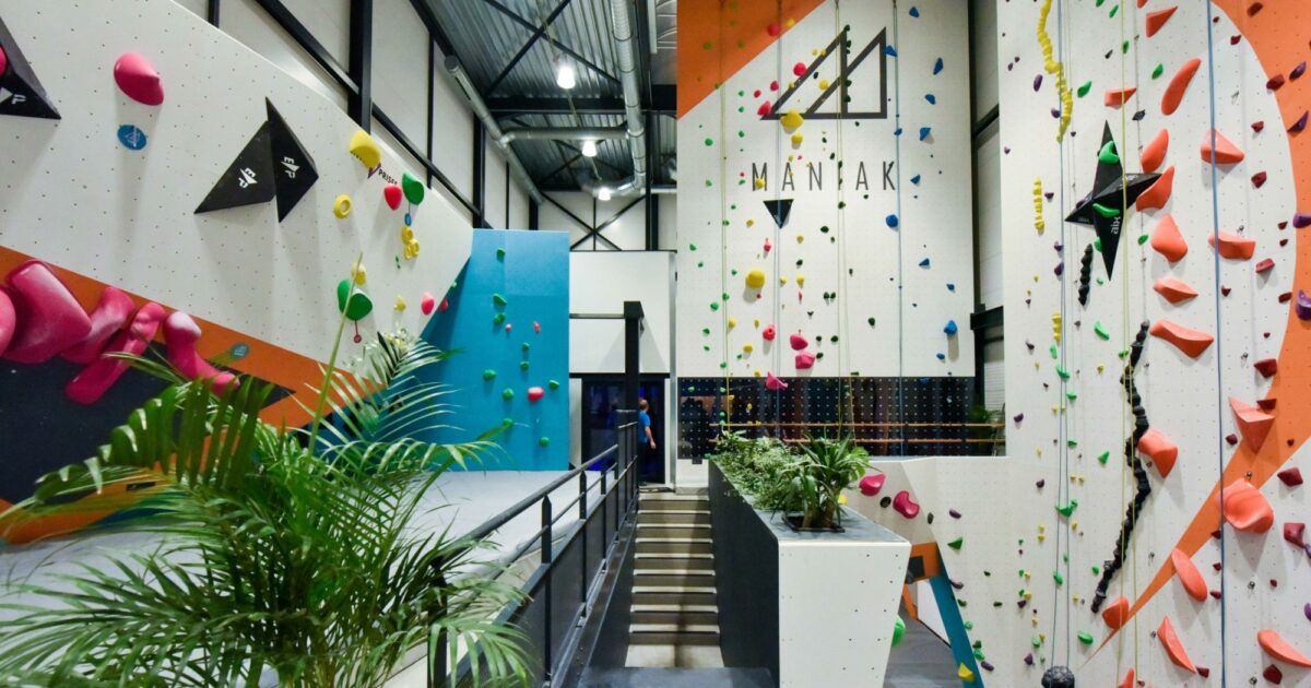 MANIAK NIVELLES | EP Climbing