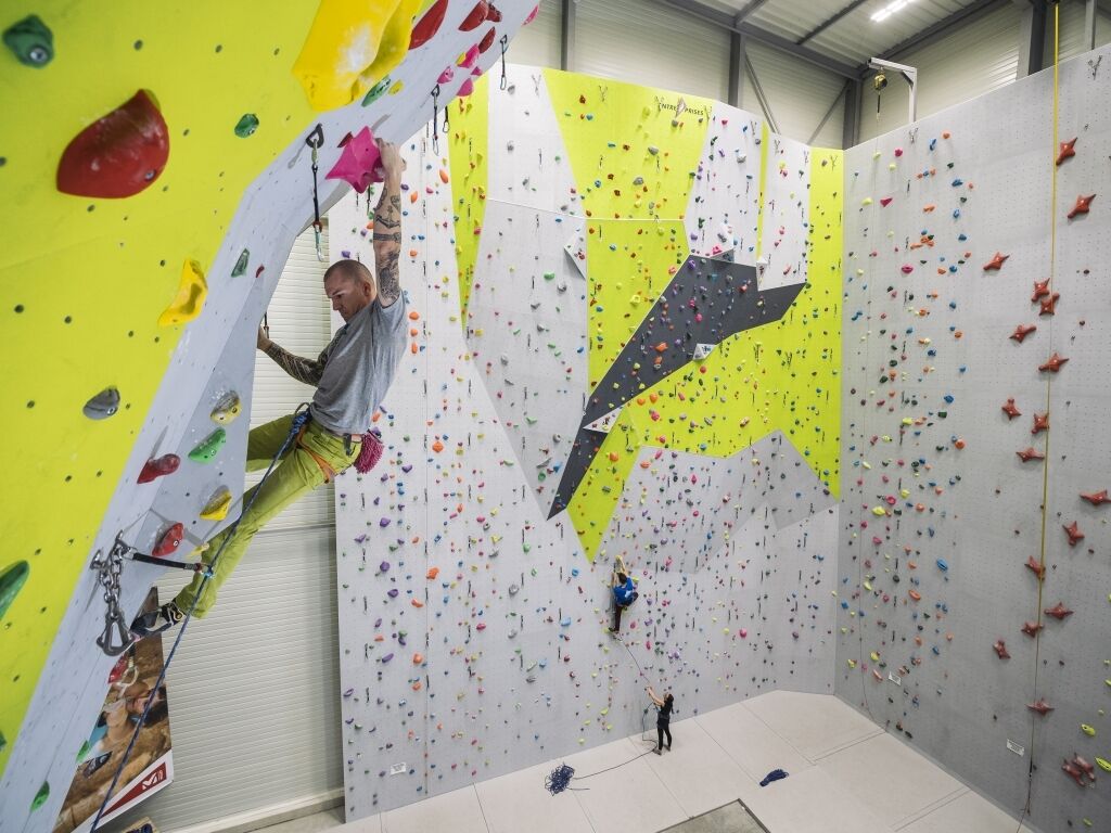 Entre-Prises - Climbing Walls & Holds Manufacturer | BLOC & WALL