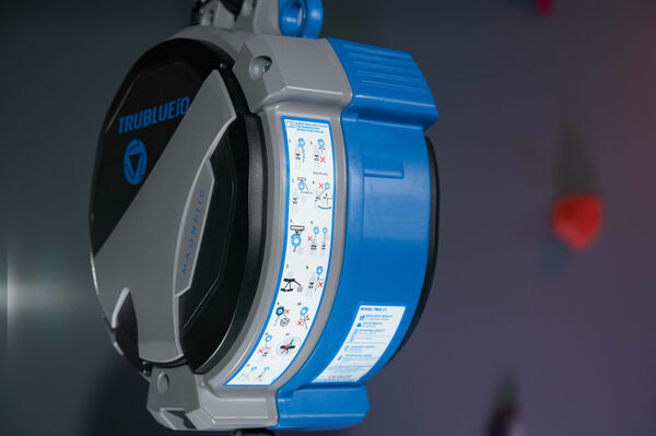 EP Climbing (Entre-Prises) - Climbing Wall Manufacturer | TRUBLUE…