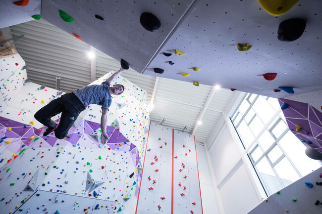College & Universities | EP Climbing (Entre-Prises)