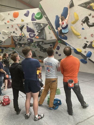 EP Climbing (Entre-Prises) | Climbing Walls, Holds & Mats