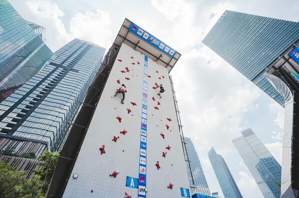 Competition walls | EP Climbing (Entre-Prises)