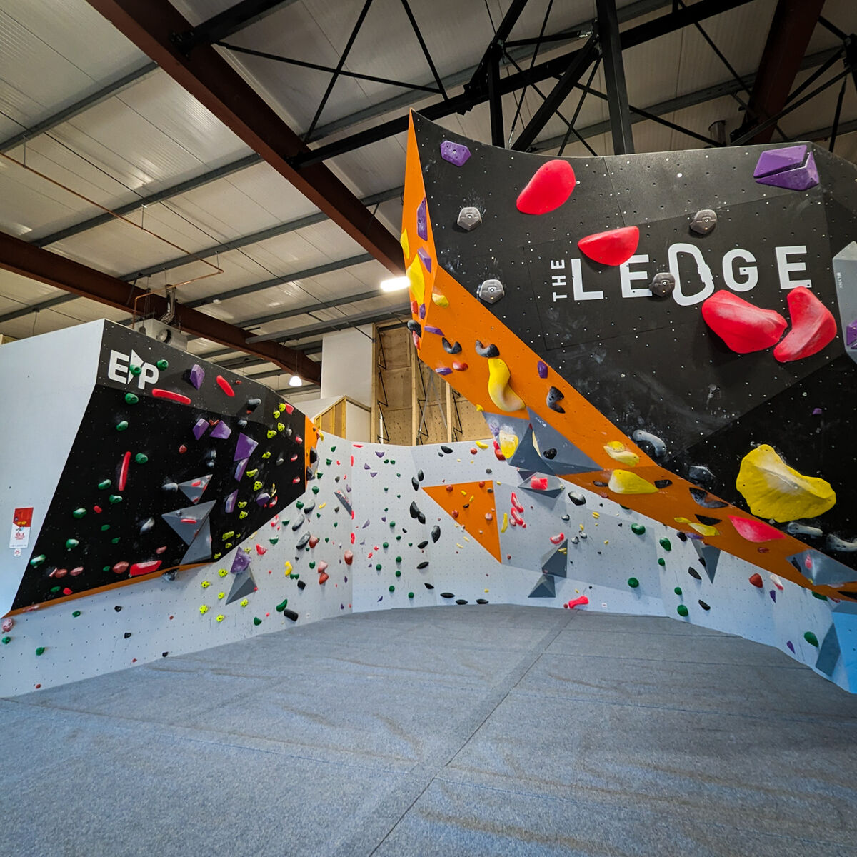 The Ledge | EP Climbing