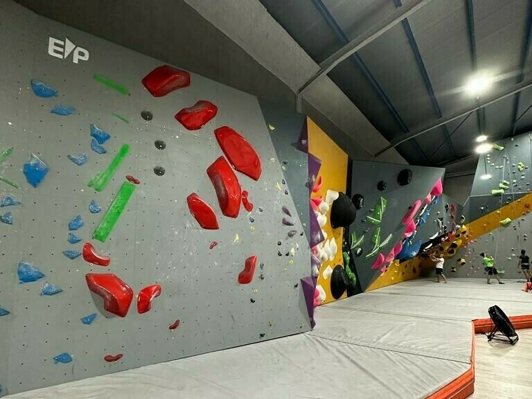 Climbpro Center | EP Climbing (Entre-Prises)