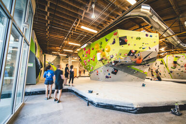 EP Climbing - Climbing Walls, Hand Holds & Wood Volumes Manufacturer