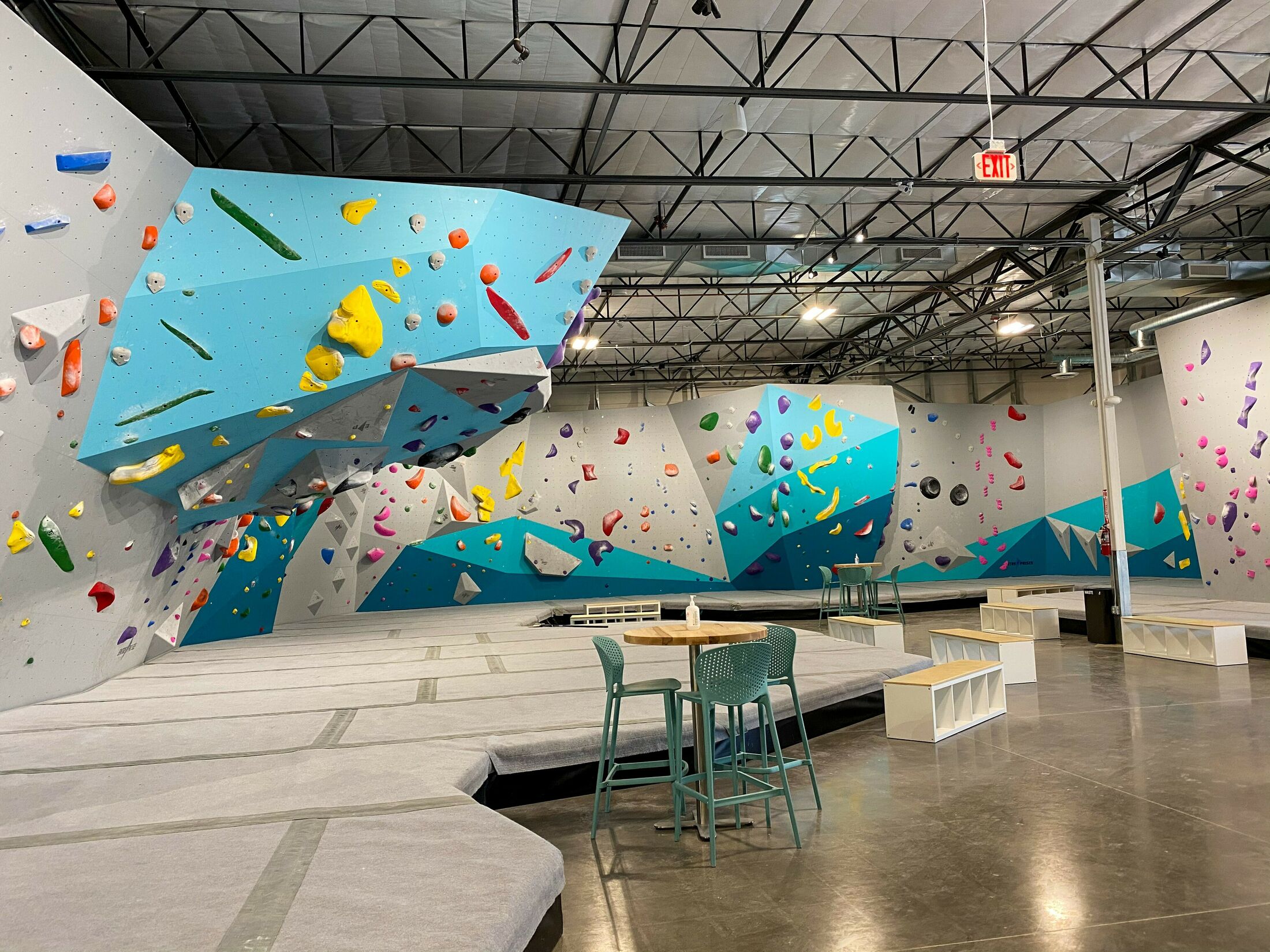 ROCK SOLID CLIMBING | EP Climbing (Entre-Prises)